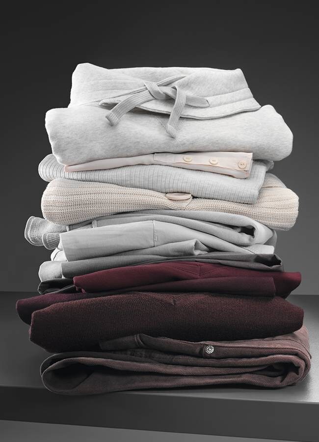 Cómo separar la ropa para lavar de manera eficiente | AEG | AEG